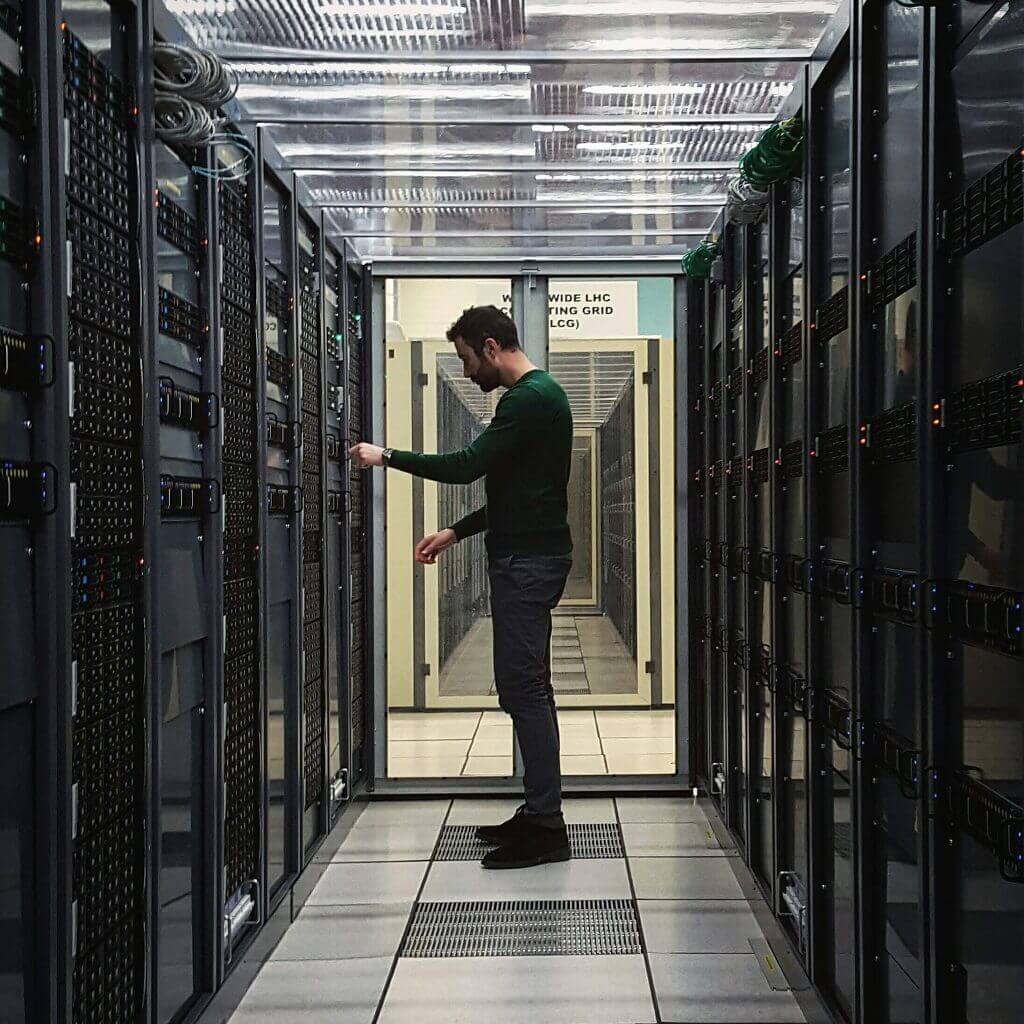 Ten Tips on How to Get a Job at CERN